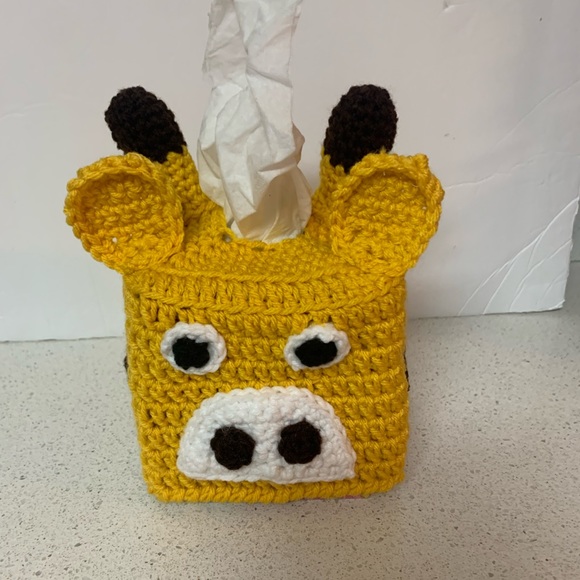Hand Crafted | Accents | Giraffe Tissue Box Cover Cozy New Handmade ...